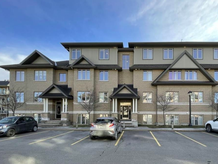 Longfields Apartment: 2 bedroom