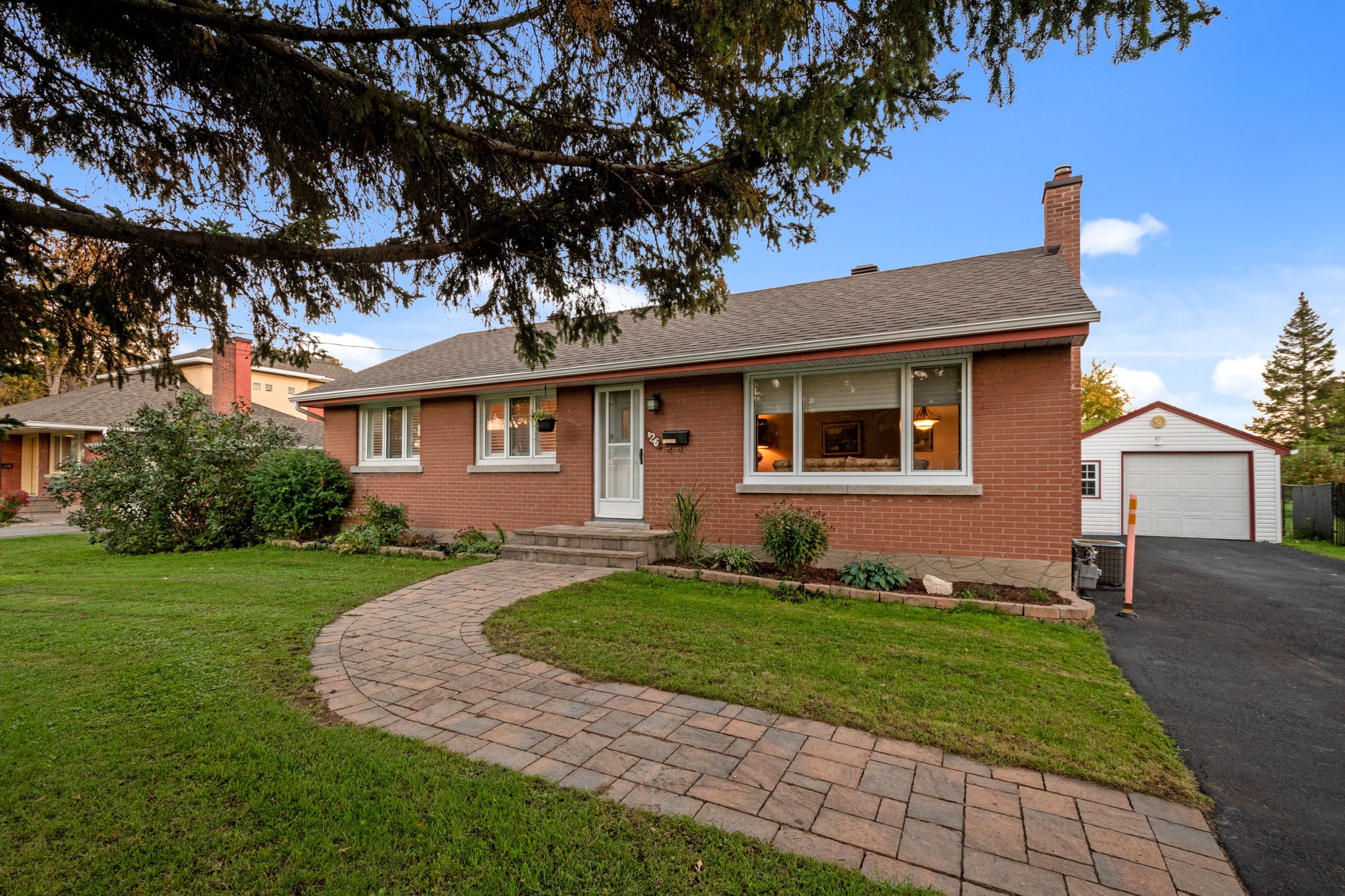 Carleton Heights Bungalow for sale: 3 bedroom on .5 Acres
