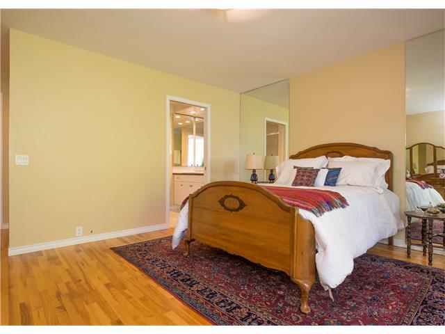 Bayview House for sale: 3 bedroom 2,335 sq.ft. (Listed 2016-09-20)