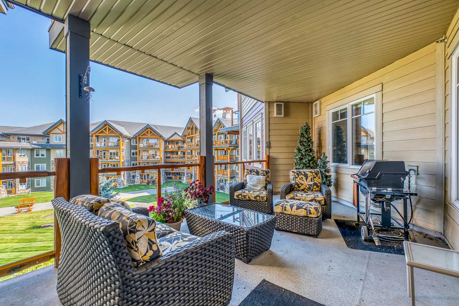 Evergreen Condo for sale: Sanderson Ridge 2 Bedrooms + Den 1,201 sq.ft ...