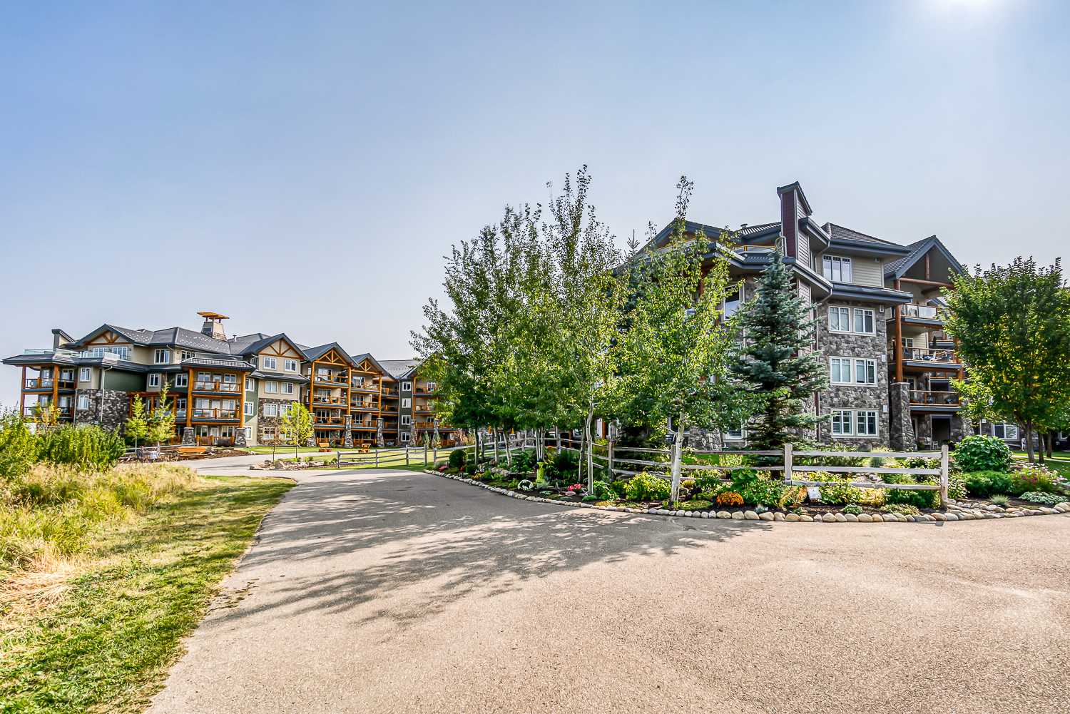 Evergreen Condo for sale: Sanderson Ridge 2 Bedrooms + Den 1,201 sq.ft ...